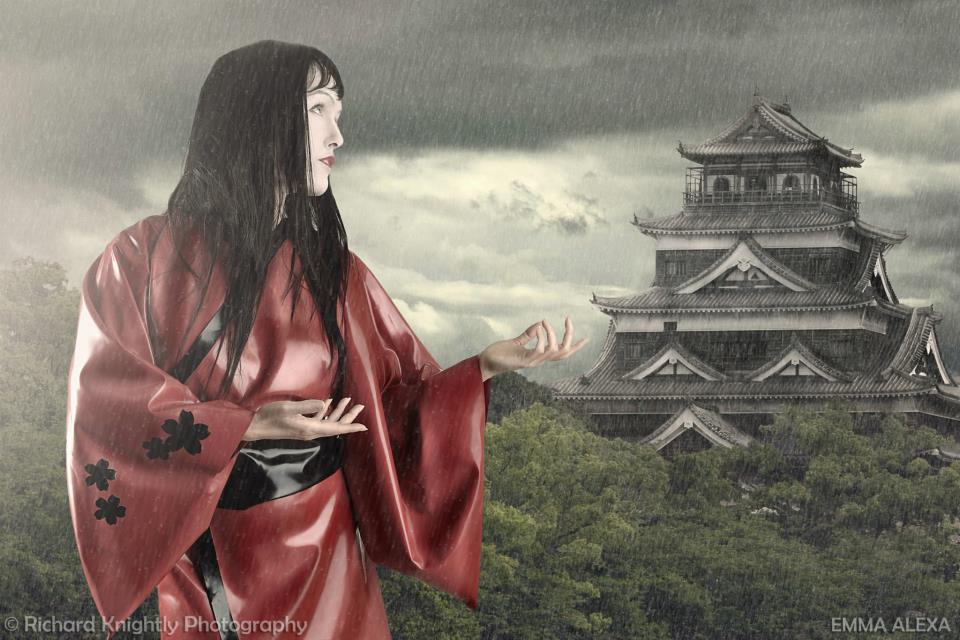 Emma_Alexa_Kimono – Dawnamatrix